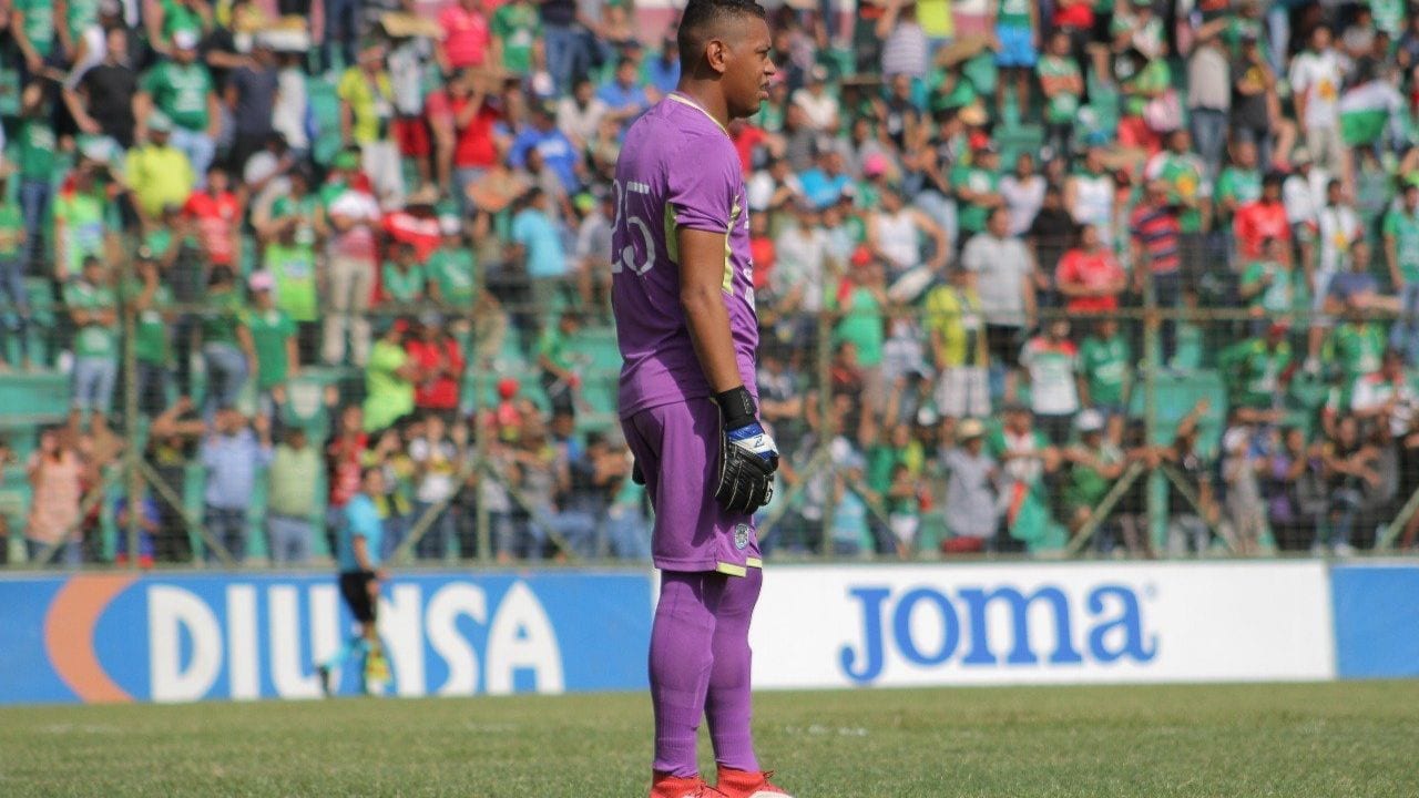 Denovan Torres dio negativo a covid-19 y estuvo en lista en la derrota ...