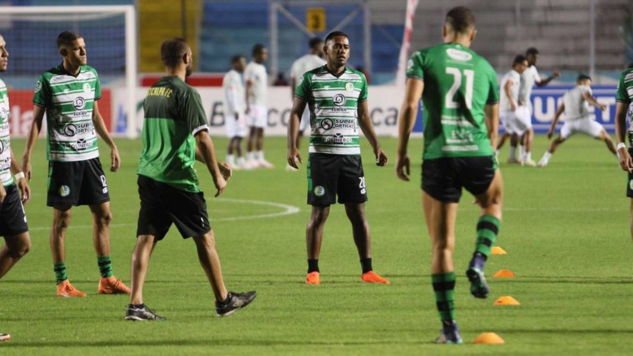 Juticalpa FC aprovecha y presenta su último fichaje para el torneo ...